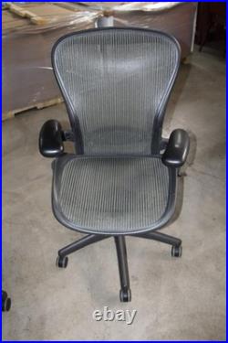 8 HERMAN MILLER AERON Mesh Desk OFFICE CHAIRS with LUMBAR 3 SIZES! A, B ...
